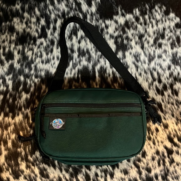 Trail Marker | Bags | Trail Maker Versatile Fanny Shoulder Bag Like New ...